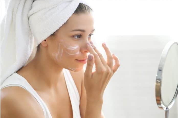 Beneficios De La Crema Nivea Un Clásico