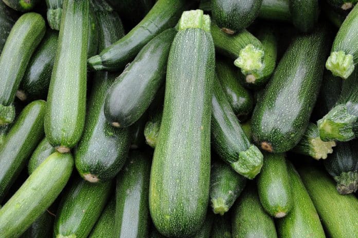Cómo hacer calabacín rebozado sin usar nada de huevo