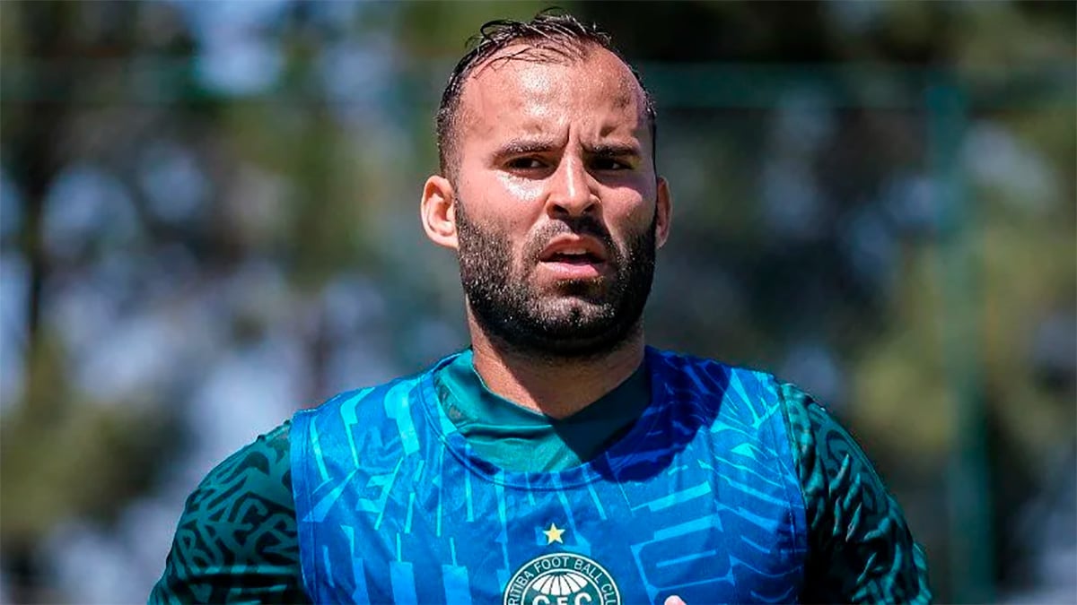 Jesé Rodríguez responde al sueño de su querida Aurah Ruiz Jesé Rodríguez responde al sueño de su querida Aurah Ruiz
